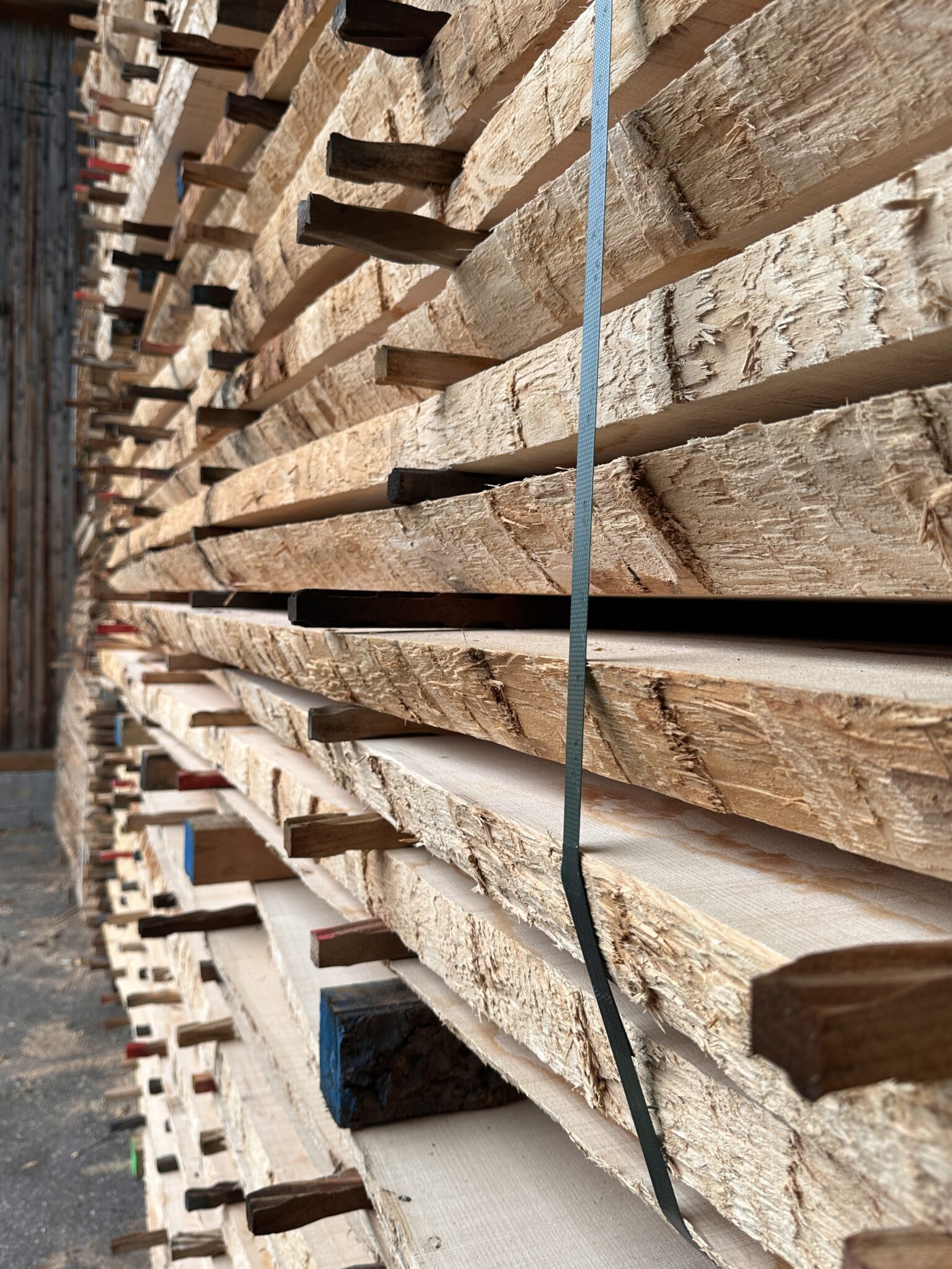 Ramoholz: Experte für hochwertige Holzprodukte
